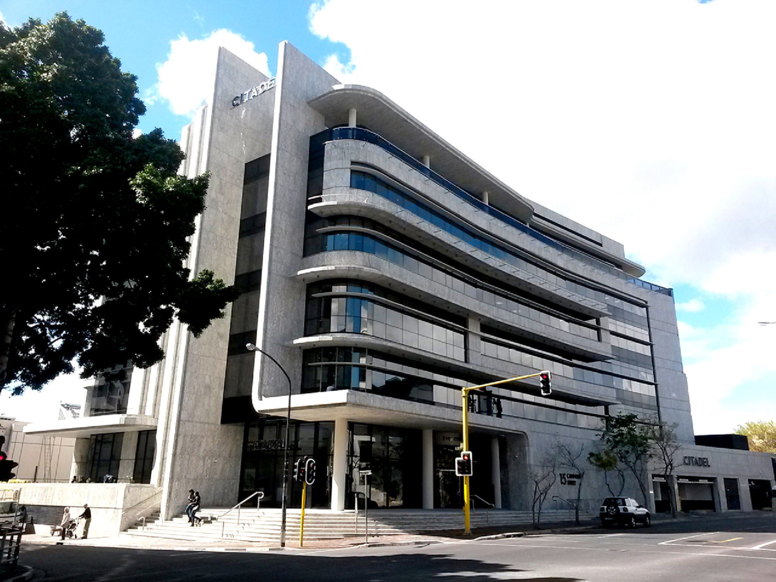 502 m² Office to Rent Claremont I The Citadel Building