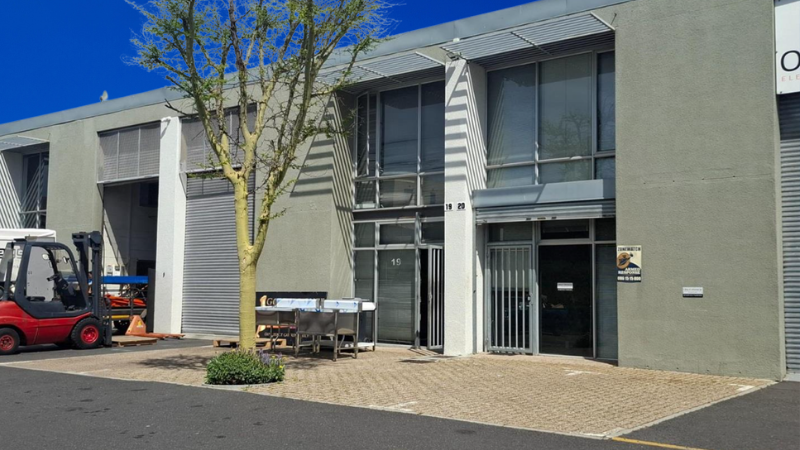 194 m² Warehouse to Rent Northgate Business Park | Cape Space